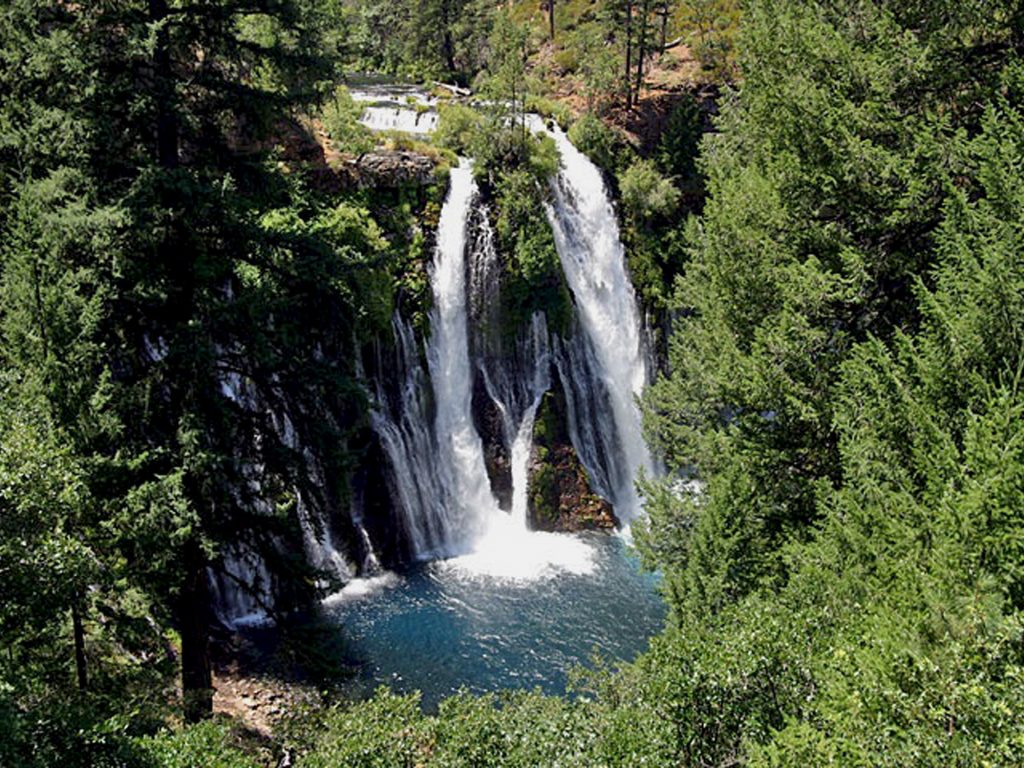 Burney Falls near Redding CA: Photos & info of the area