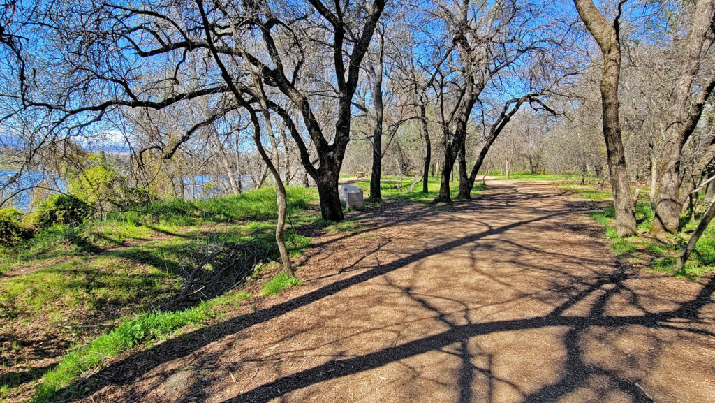 Sacramento River, Redding CA: Photos & info of the Redding area